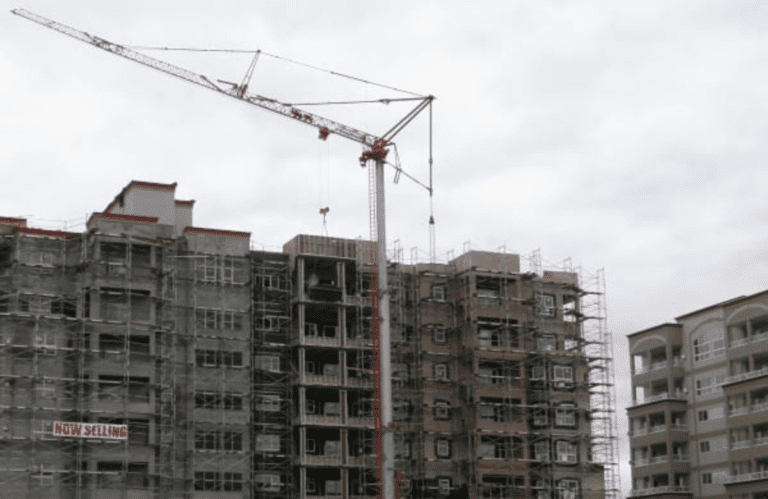 Self-Erecting Cranes for Sale | Bigfoot Crane Company