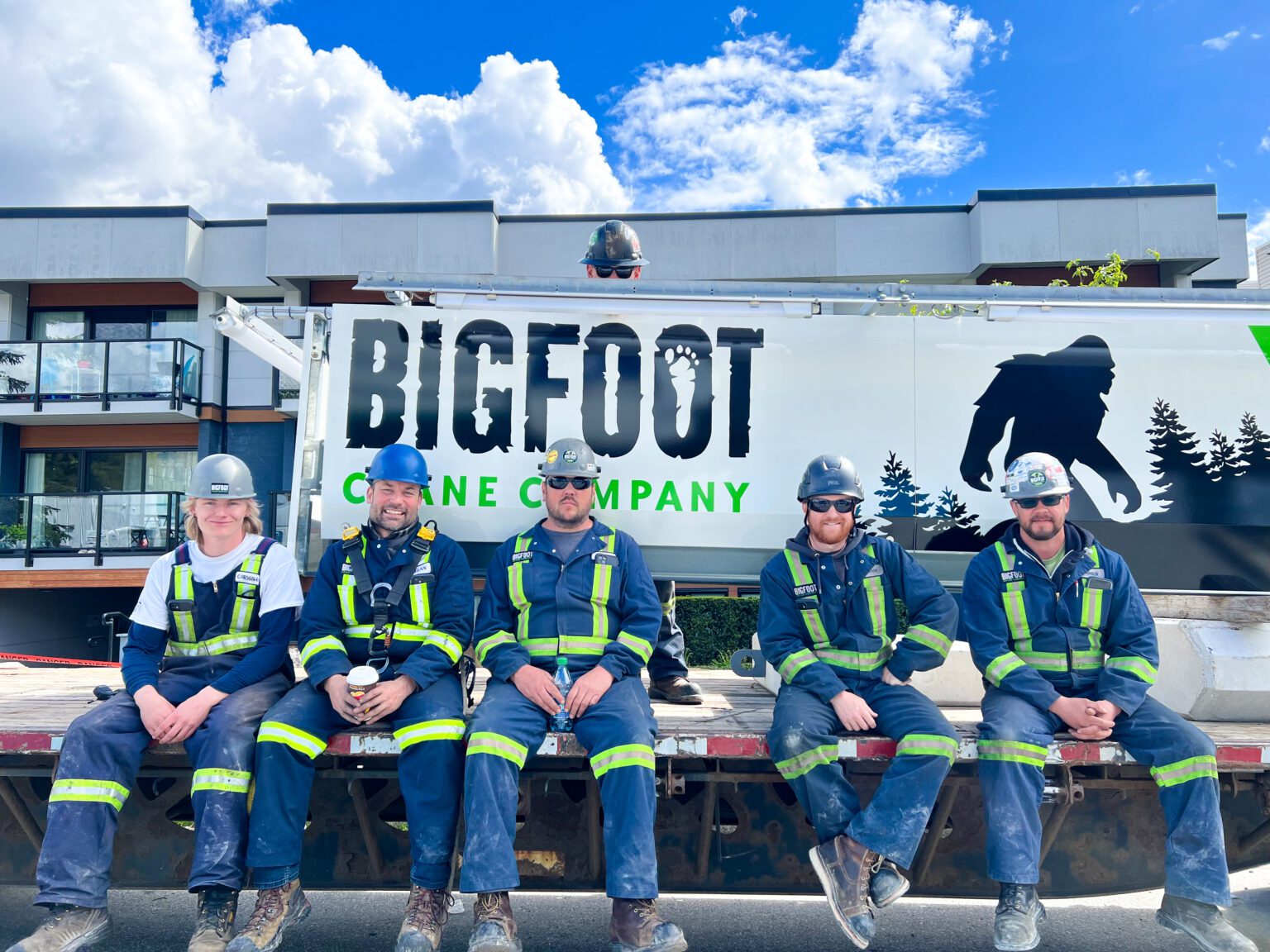 Tower Cranes, Safety & Attachments for Cranes - Bigfoot Crane Company
