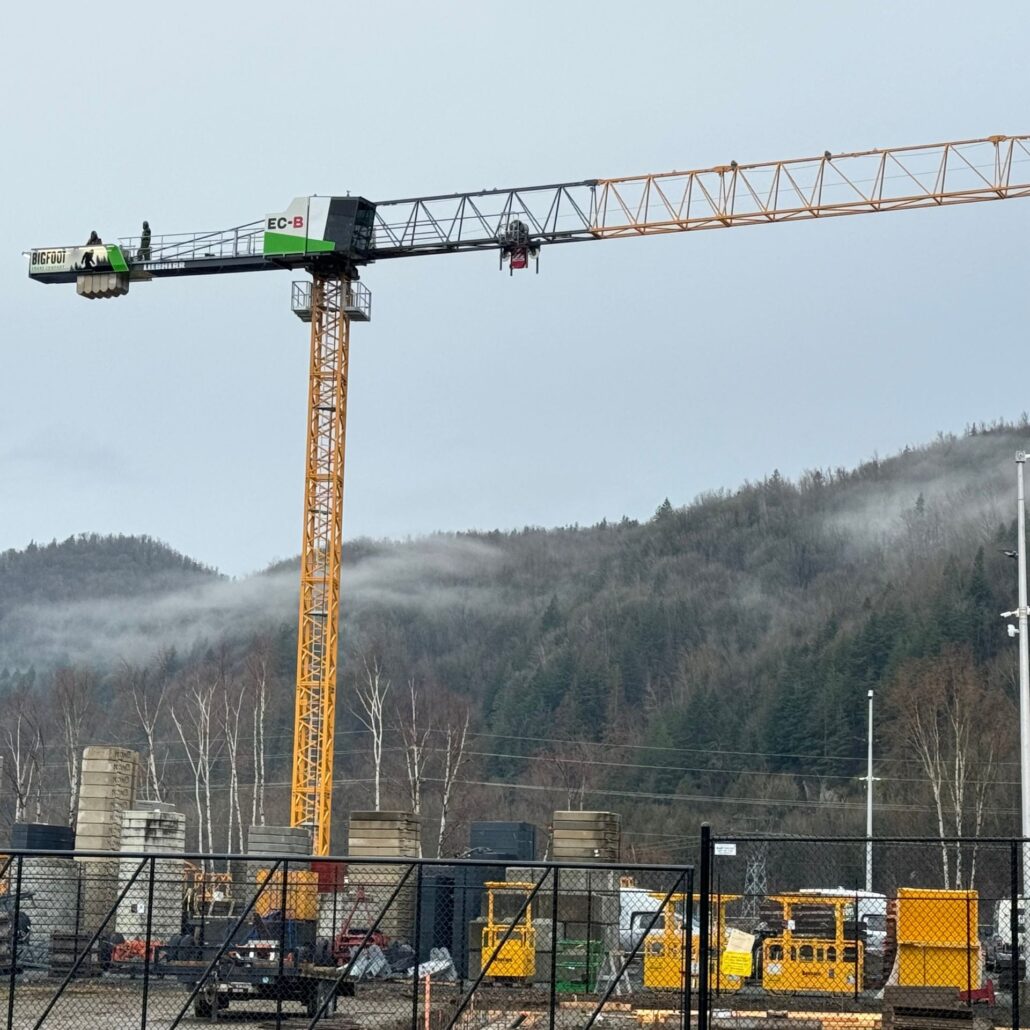 Tower Crane Service & Parts in Vancouver | Bigfoot Crane Company